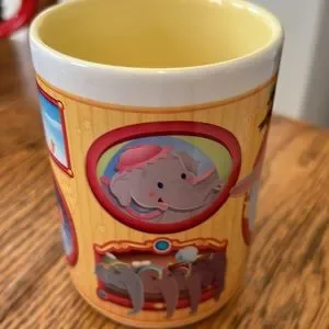 Disney | Dining | Disney Demo Mug Featuring Dumbo The Magpies Office ...